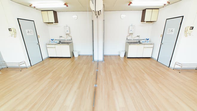 <市川駅1分>ダンスができるレンタルスタジオ/幅4.2m高さ1.8の鏡付き/少人数グループ・個人練習に最適の写真5