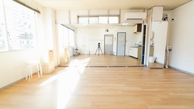 <市川駅1分>ダンスができるレンタルスタジオ/幅4.2m高さ1.8の鏡付き/少人数グループ・個人練習に最適の写真15