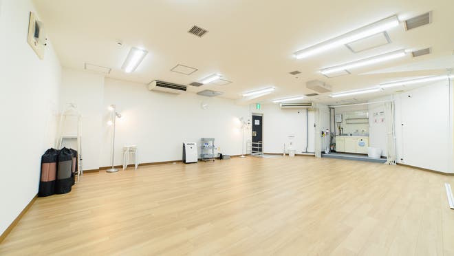 <新富町駅1分/築地駅4分>ダンスができるレンタルスタジオ/幅7.2m×高さ2.0m鏡付き/の写真3