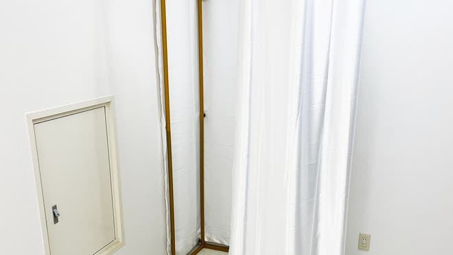 【本格撮影スタジオが1H/3300円〜】上野・浅草の天高2.8mの無料機材多数の超ハイコスパの撮影スタジオの写真16