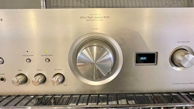 横須中央駅徒歩3分!!広いレンタルダンススタジオです!全面鏡張り23m舞台リハーサルにも最適です。の写真8