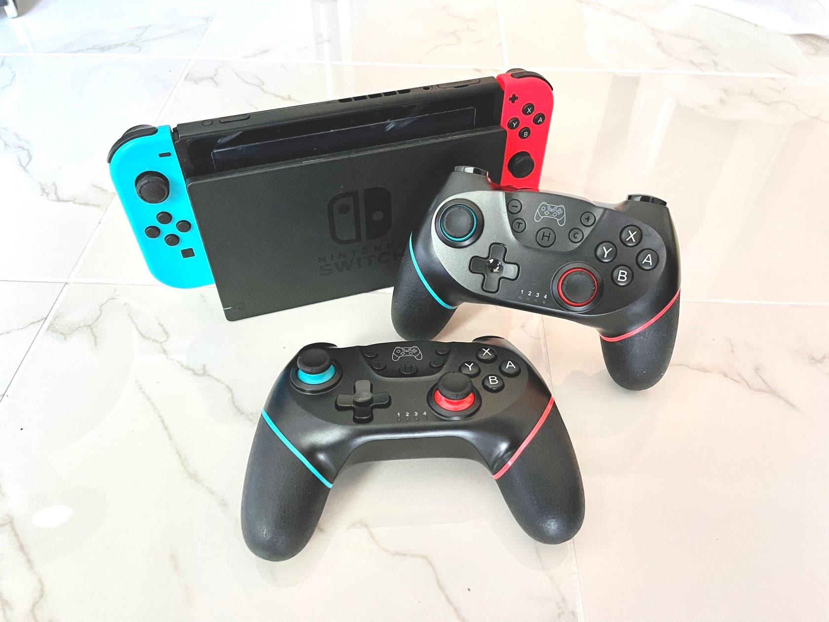 【なんば駅5分】超大人気ゲーム🎮ボドケ🎲Netflix🌻スポーツ観戦⚽️映画鑑賞🍿デート💏パーティー【SS心斎橋】の写真18