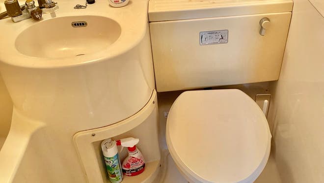 小倉駅から徒歩4分!12名着席可能でテレワークに最適な綺麗なレンタル会議室の写真9