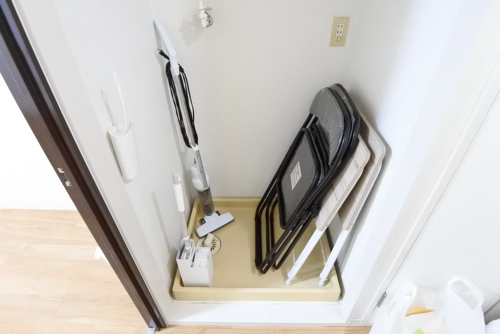 天神駅4分｜充実備品＆使いやすさ◎の貸し会議室｜光Wi-Fi/ホワイトボード/姿見/プロジェクター/モニター|会議|作業etc.の写真14