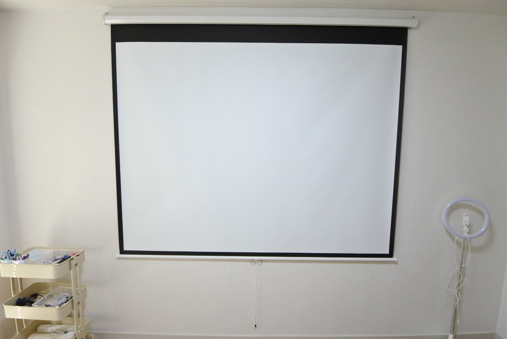 天神駅4分｜充実備品＆使いやすさ◎の貸し会議室｜光Wi-Fi/ホワイトボード/姿見/プロジェクター/モニター|会議|作業etc.の写真7