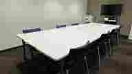 駅近!好立地な場所にある会議室(Room2)の写真2