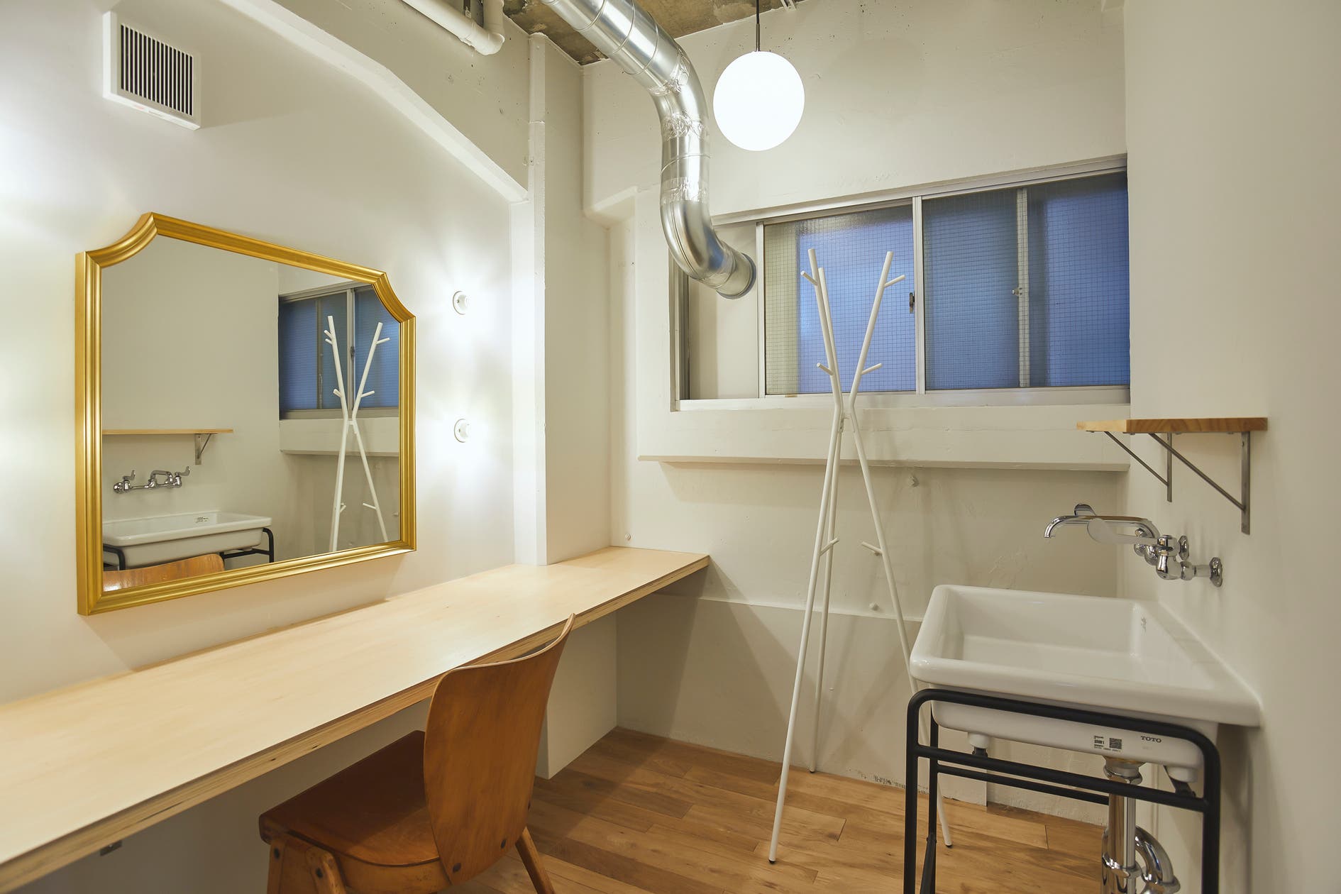 3時間からご利用可能！西日暮里駅徒歩10分｜自然光｜ポートレート｜光回線｜パーティー｜女子会の写真5