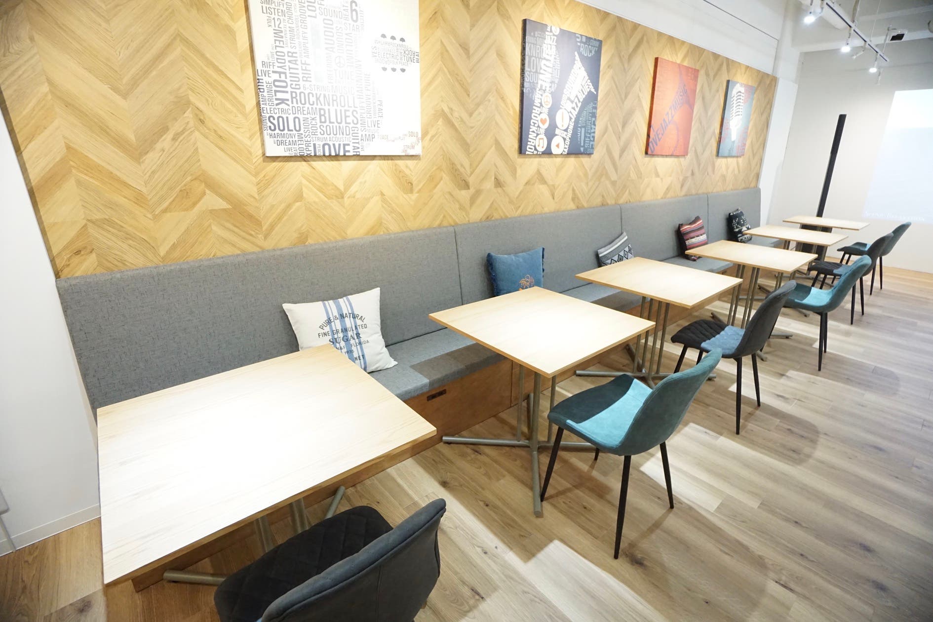 ✨OPEN SALE✨＜EXPRESSION＞ソファ席4：リモートワークや勉強に！高速光Wi-Fi設置！神保町駅徒歩3分の写真7