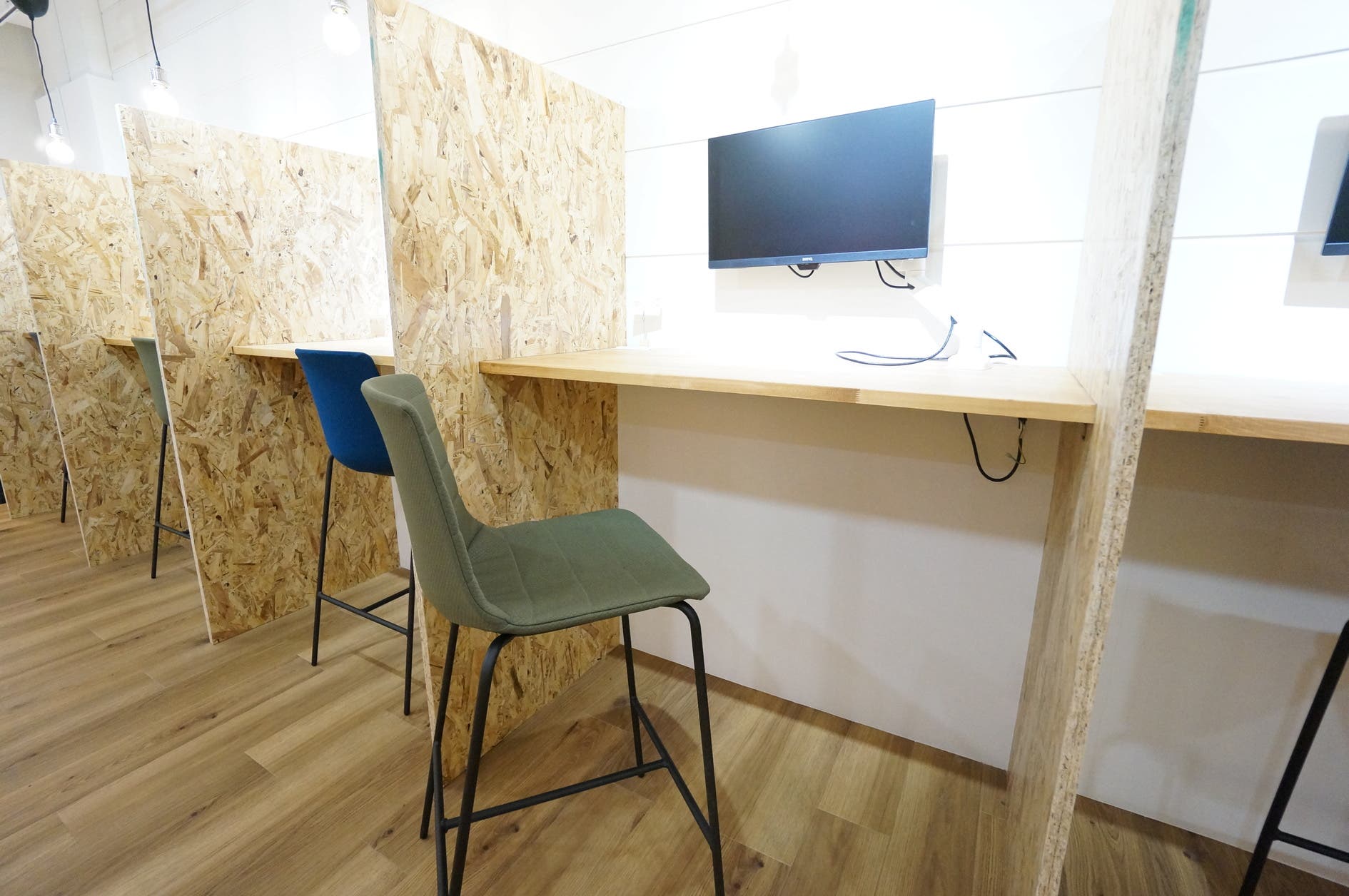 ✨OPEN SALE✨＜EXPRESSION＞カウンター席2：テレワークや勉強に！高速Wi-Fi/モニタ/神保町駅徒歩3分の写真8