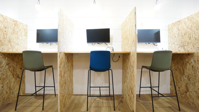 ✨OPEN SALE✨<EXPRESSION>カウンター席4:テレワークや勉強に!高速Wi-Fi/モニタ/神保町駅徒歩3分の写真4