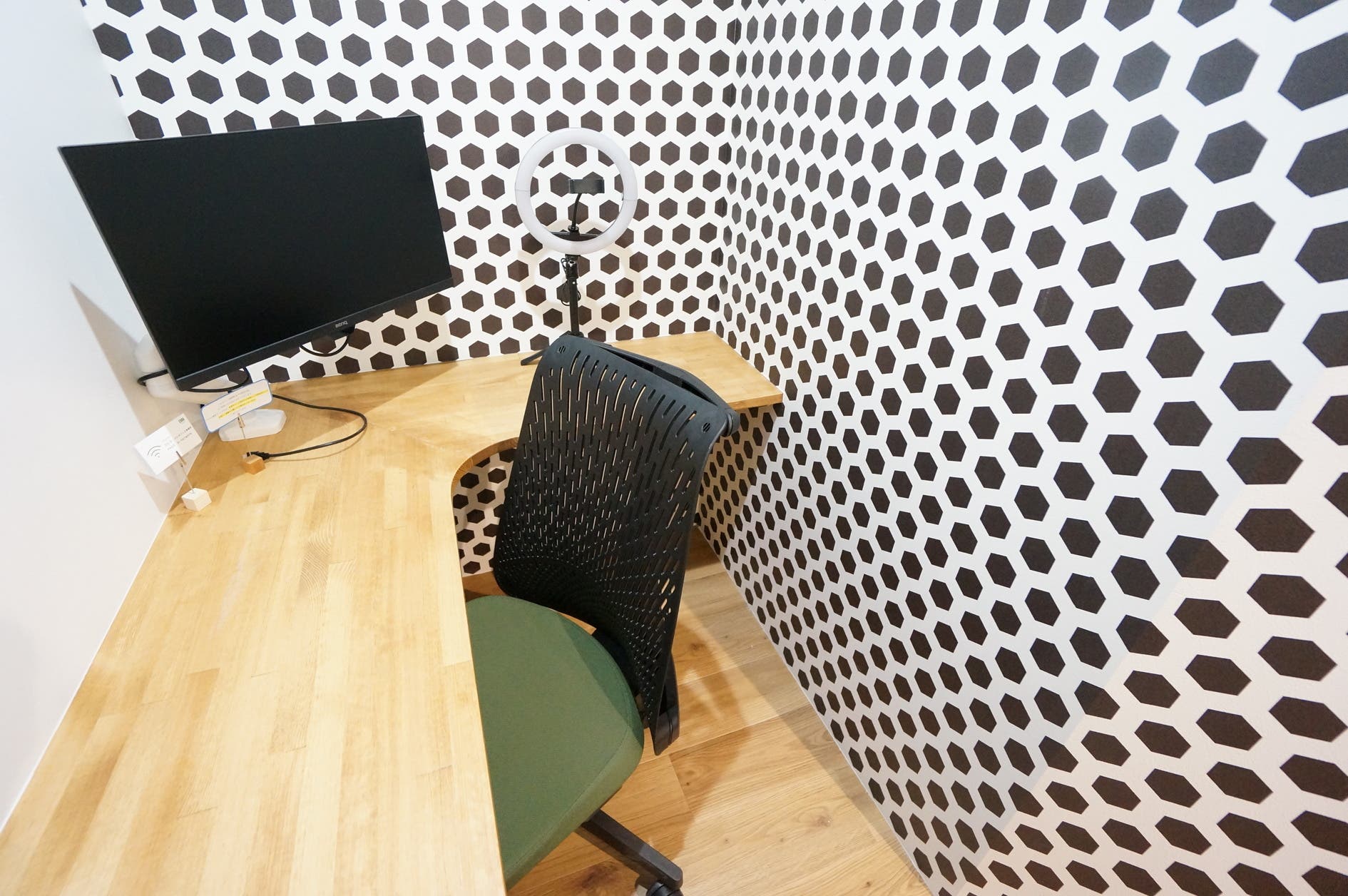 ✨OPEN SALE✨＜EXPRESSION＞ワークブース3：完全個室！高速光Wi-Fi・モニター設置！神保町駅徒歩3分の写真4