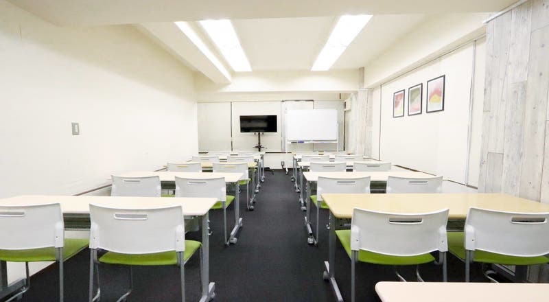 【東京駅2分・地下出口からすぐ・最安】セミナーに！大型モニター・マイク・WiFi全て無料！ふれあい貸し会議室 八重洲No11