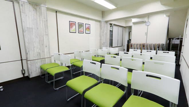 【東京駅2分・地下出口からすぐ・最安】セミナーに!大型モニター・マイク・WiFi全て無料!ふれあい貸し会議室 八重洲No11の写真14