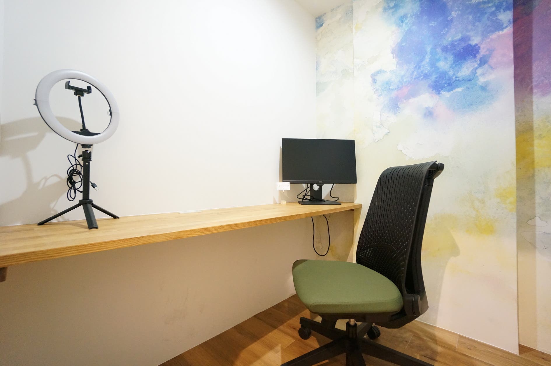 ✨OPEN SALE✨＜EXPRESSION＞ワークブース7：完全個室！高速光Wi-Fi・モニター設置！神保町駅徒歩3分の写真3