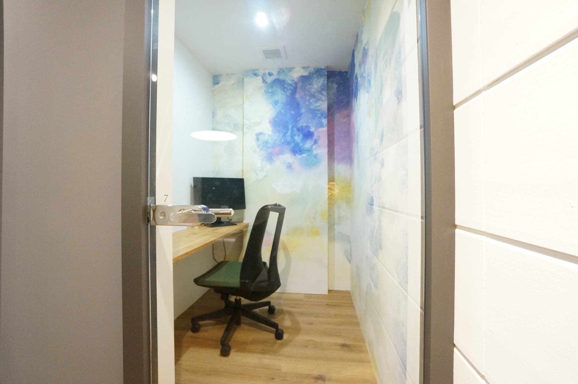 ✨OPEN SALE✨＜EXPRESSION＞ワークブース7：完全個室！高速光Wi-Fi・モニター設置！神保町駅徒歩3分の写真10