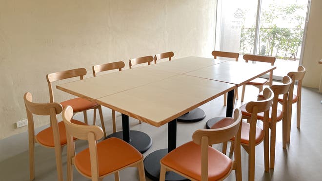 【流山おおたかの森駅から徒歩5分】おしゃれなカフェの中にあるレンタルスペース◎ 持ち込みOK/電源/FREE Wi-Fi ありの写真1