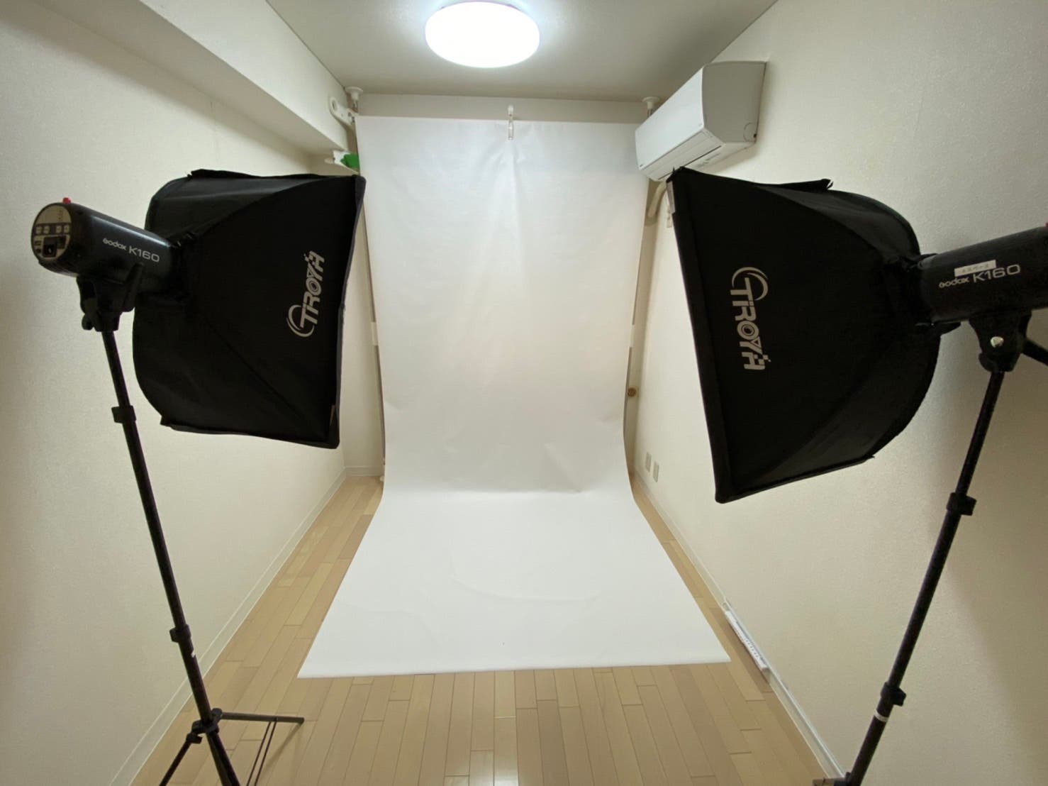 【space A/心斎橋アメ村のほぼど真ん中！】少人数向けの真っ白スペース/撮影/配信/個人教室の写真9