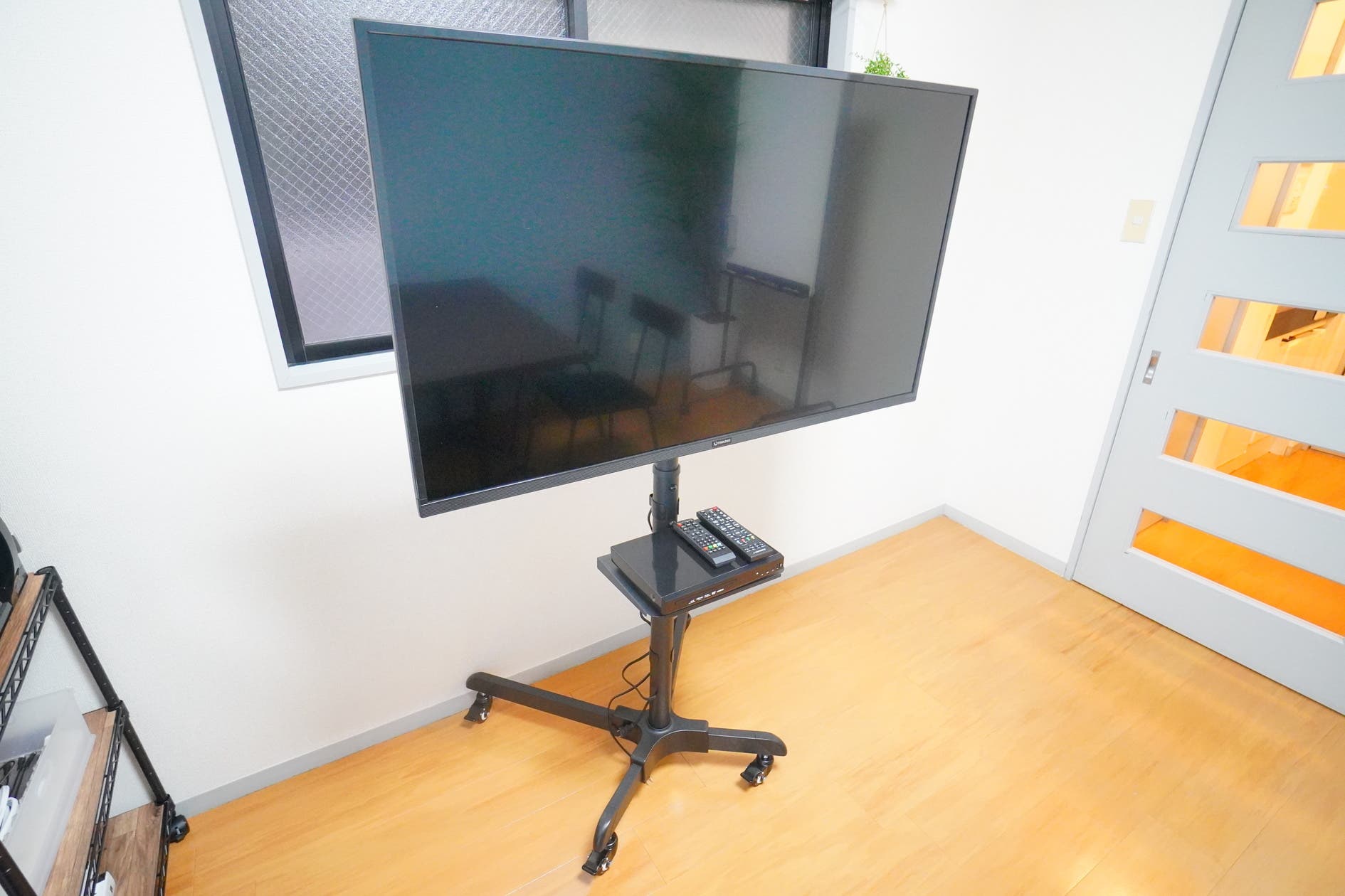 ＜マルチスペース三鷹＞三鷹駅徒歩4分！光回線Wi-Fi⭐️/モニター/リングライト無料！会議/撮影/パーティー/テレワークの写真14