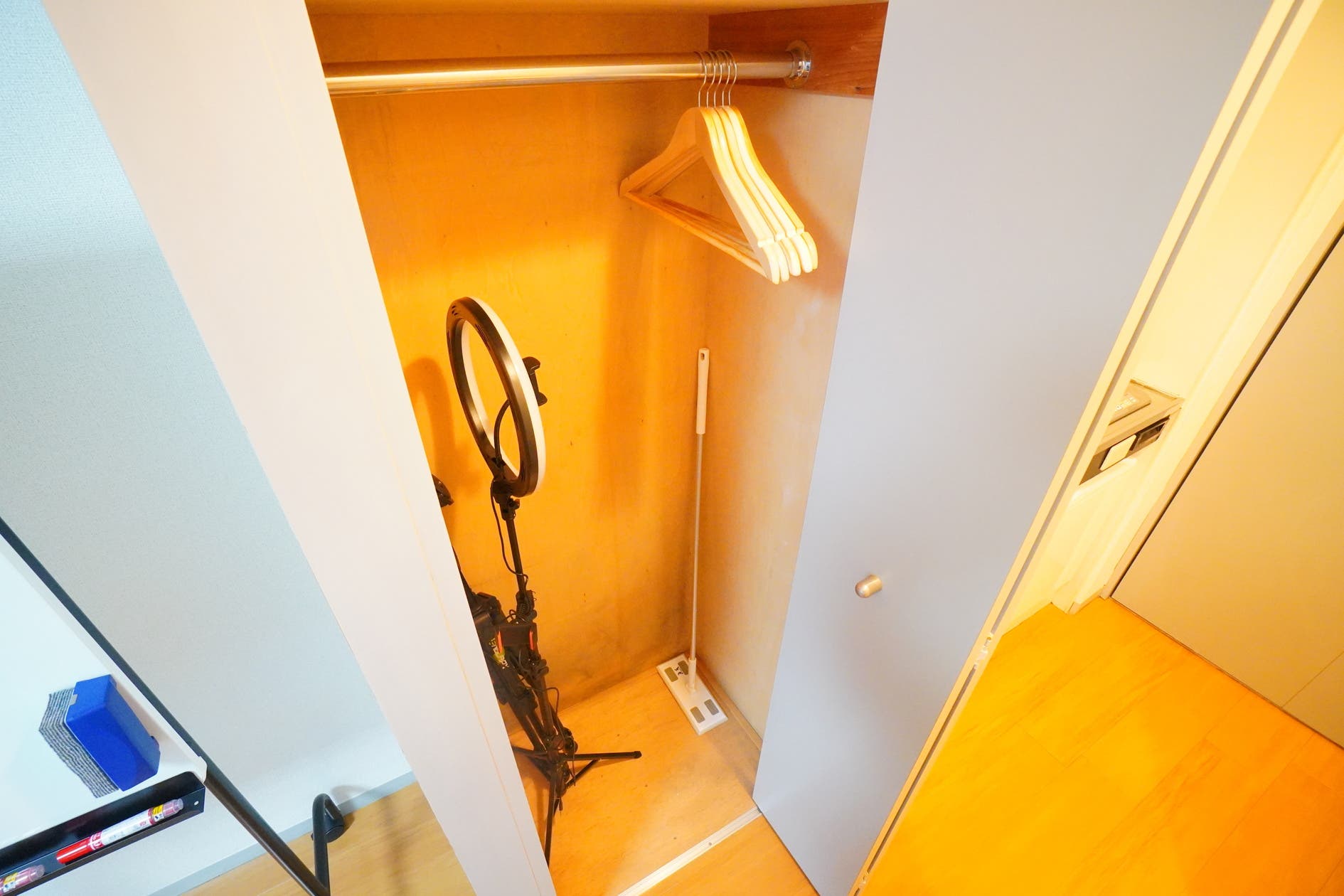 ＜マルチスペース三鷹＞三鷹駅徒歩4分！光回線Wi-Fi⭐️/モニター/リングライト無料！会議/撮影/パーティー/テレワークの写真16