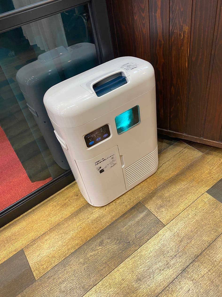 名東区シェアサロン美容室  名東区レンタル美容室  ドア側向かって左A席の写真6