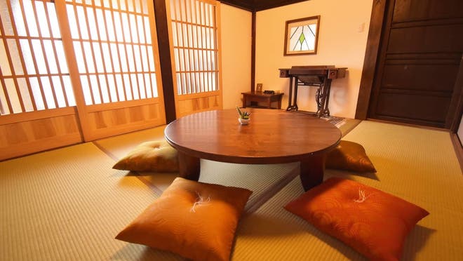 【風情あるリノベ古民家】別府駅至近!撮影、スペース飲みに最適!BBQスペースもあり!無料駐車場あり!の写真1