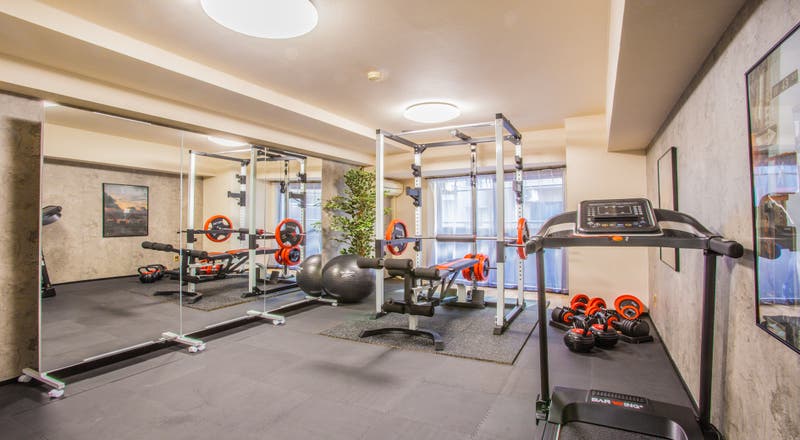 トレーニングGYM「エムエー渋谷」渋谷駅から徒歩1分。設備充実・コスパ抜群の完全個室オシャレなトレーニングGYM
