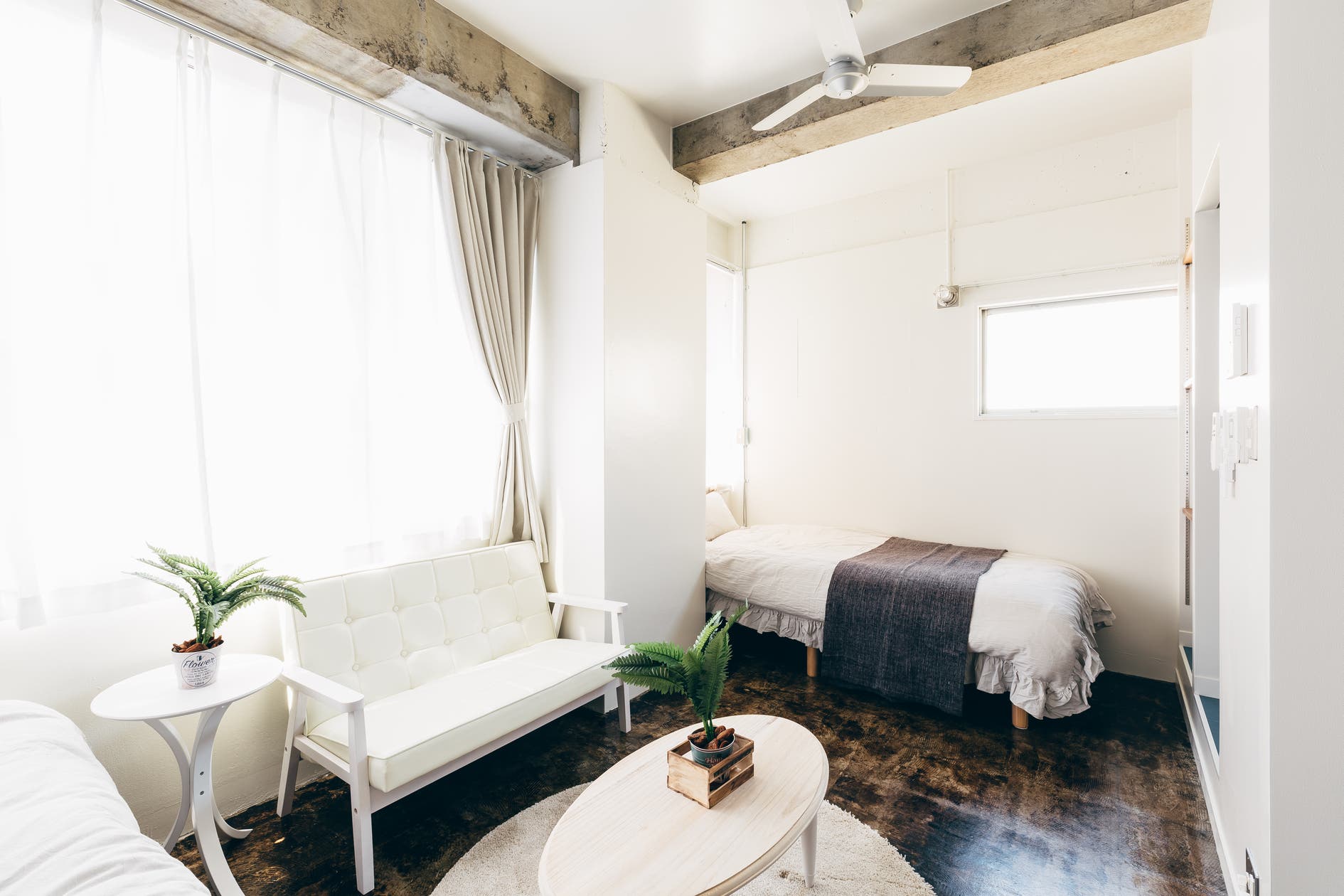 Pack Studio Tanaka 304【倉庫スタイル・毎回清掃】撮影/コスプレ/ポートレート/スタジオ/採光抜群/かわいいの写真3