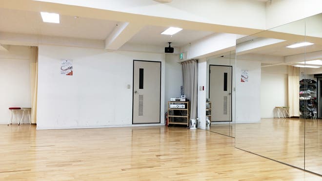 定員25名(それ以上はご相談)/当日予約可能/武蔵野市吉祥寺でダンスができるレンタルスタジオ・さんだる倶楽部の写真8