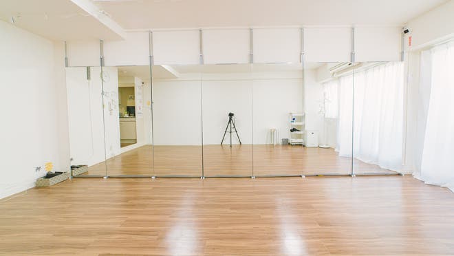 <JR渋谷駅4分>ダンスができるレンタルスタジオ/幅5.4m高さ1.8の鏡付き/少人数グループ・個人練習に最適の写真8