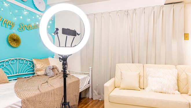 駅1分😍コスパ最強/65型TV/大人気ゲーム機/ボドゲ&マダミス/Netflix/アマプラ/自然光/女子会の写真9