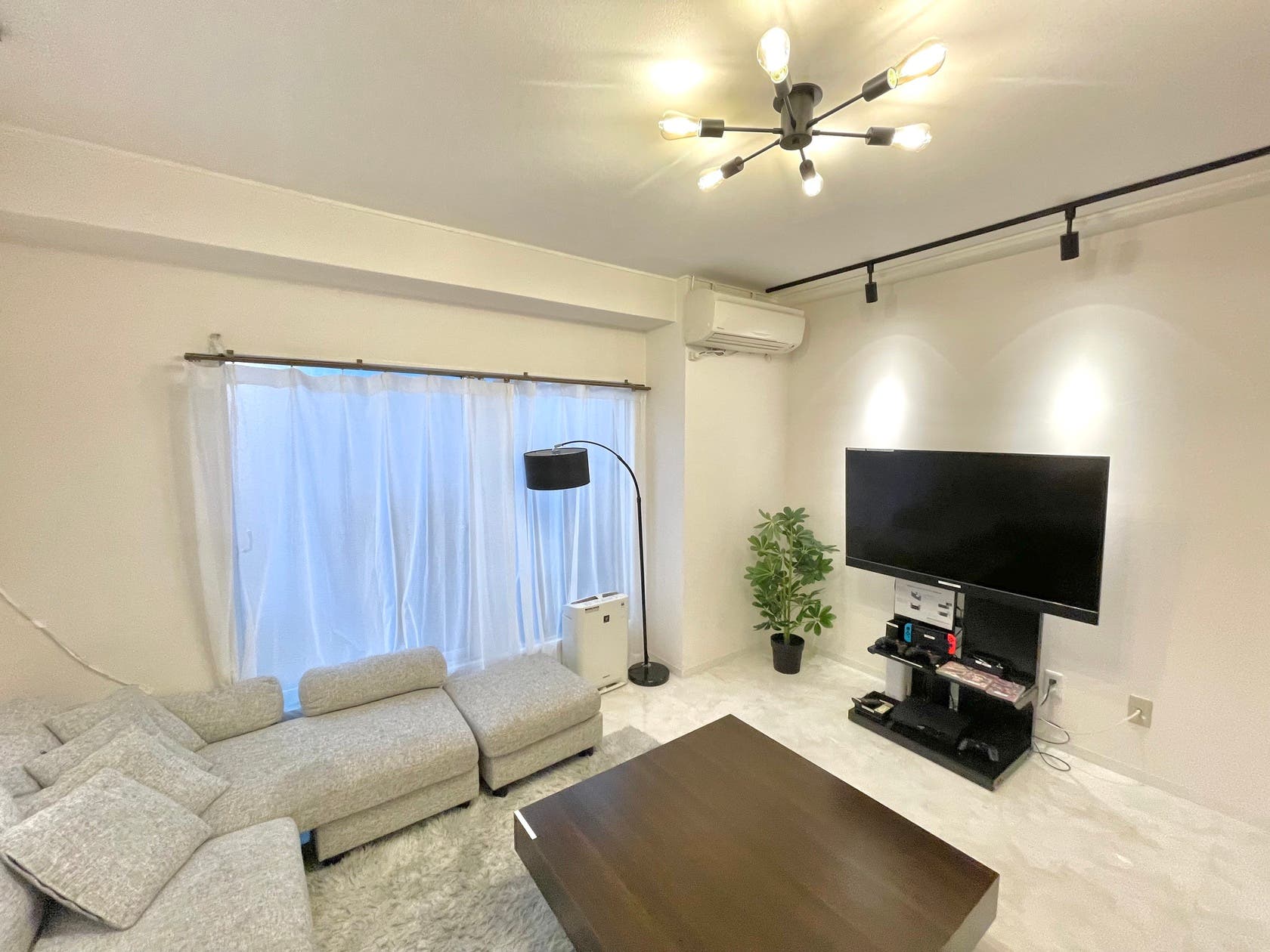 【なんば駅5分】超大人気ゲーム🎮ボドケ🎲Netflix🌻スポーツ観戦⚽️映画鑑賞🍿デート💏パーティー【SS心斎橋】の写真12