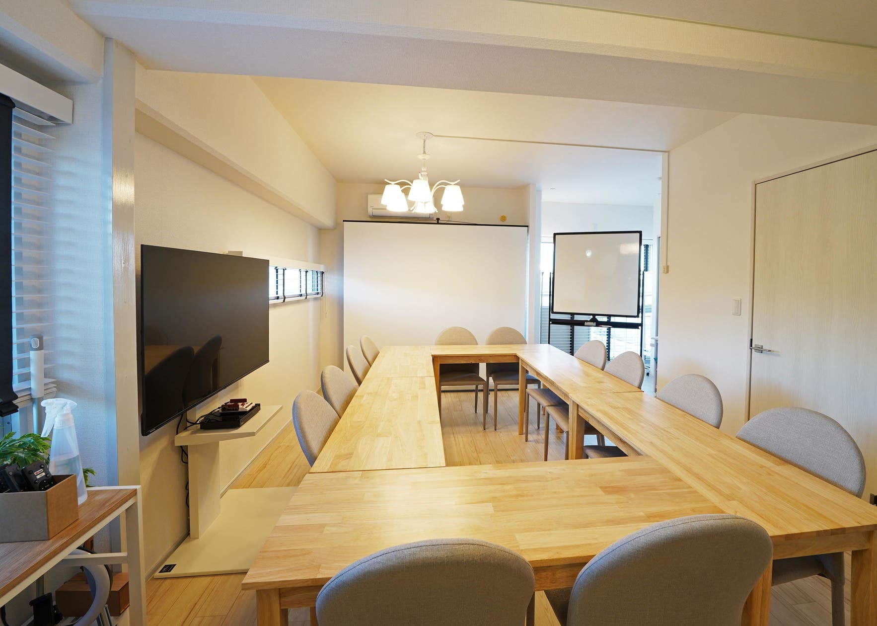 【つくば駅】12名着席！多目的レンタルスペース/お食事会・撮影会・レンタルサロン🌷ネトフリ映画鑑賞🌷ボドゲ🌷ホムパ🌷の写真5