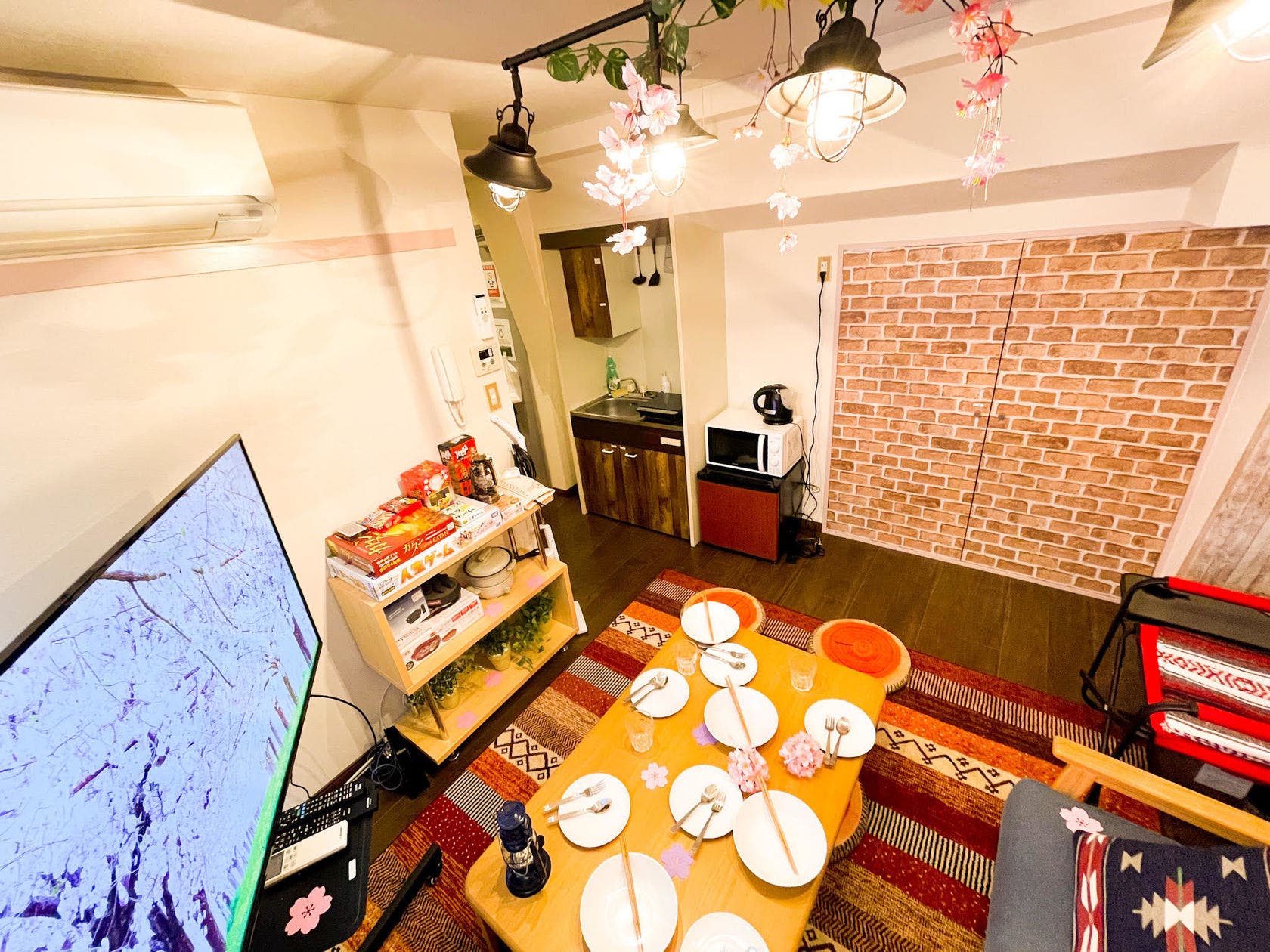 ⛄冬割❄大人気ゲーム機無料🎮【Wood Space立川】立川駅5分🚃2名以下特価💖グランピング✨キッチン🍽50型TV📺の写真5