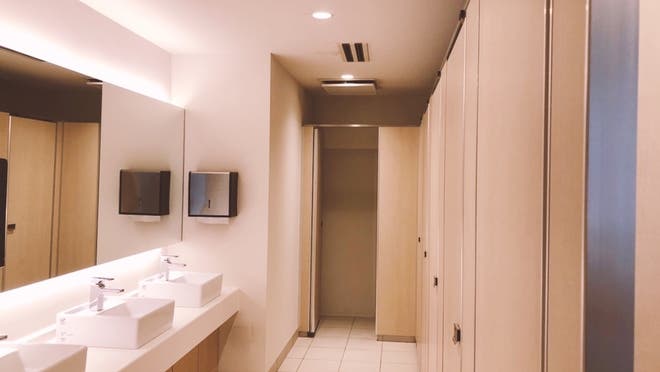 【銀座5分・新橋7分】最大収容人数18名の小会議室|ホワイトボード完備✨研修・面接・商談・勉強会に|N404の写真8