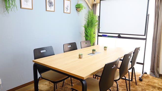 《RIVERLD品川C》品川駅徒歩2分/最大10名/光回線無料Wifi/会議室/テレワーク【静か・明るい・綺麗】の写真1