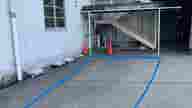 駐車場の一角。当館入り口すぐ隣の目立つエリアの写真2