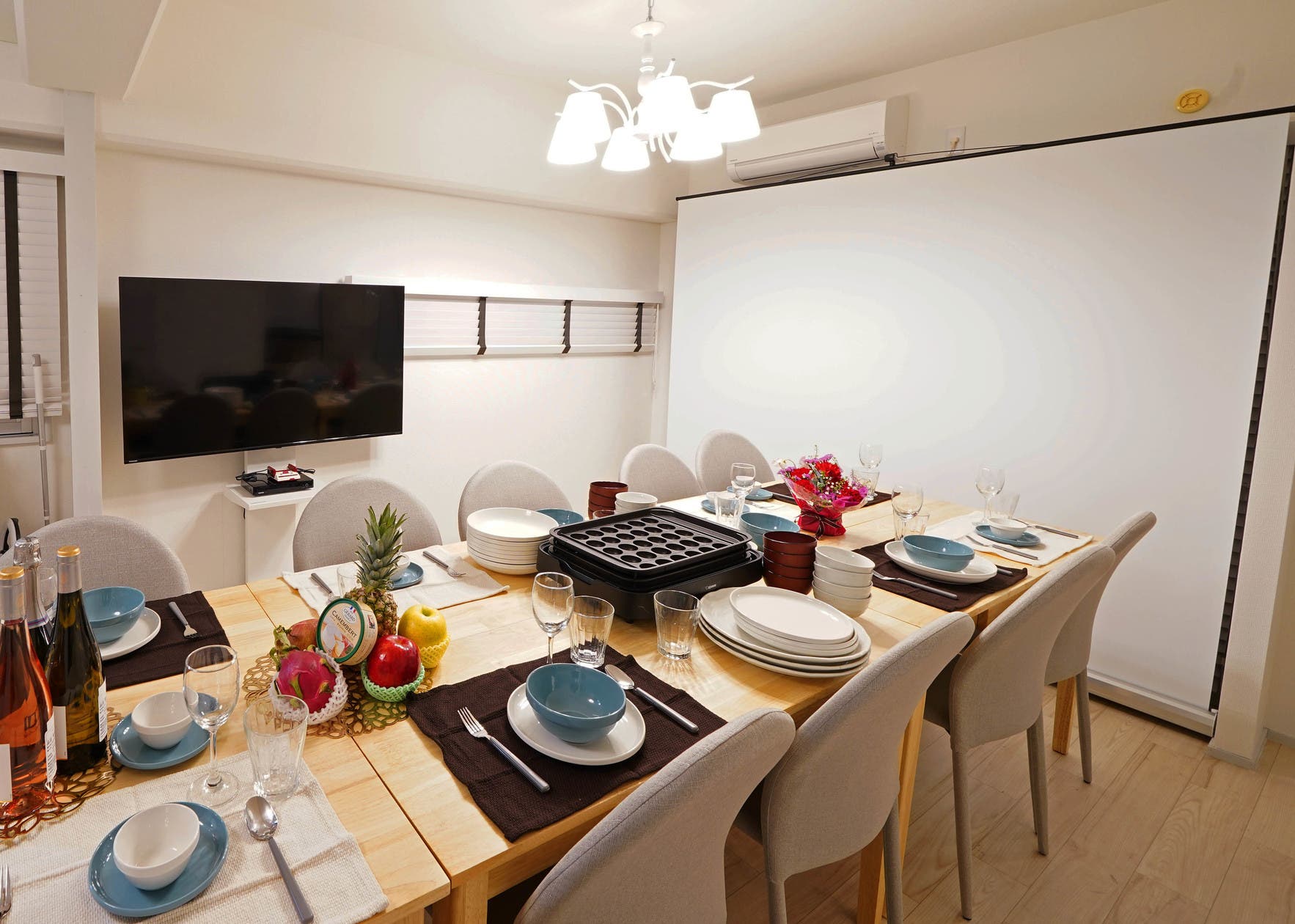 【つくば駅】12名着席！多目的レンタルスペース/お食事会・撮影会・レンタルサロン🌷ネトフリ映画鑑賞🌷ボドゲ🌷ホムパ🌷の写真10