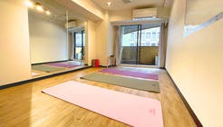 ◎JR渋谷駅5分・自然光溢れる快適プライベートスペース◎ダンス用鏡完備◎振動気にせず動ける!少人数レッスンに最適◎の写真2