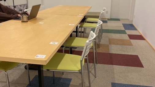 オープンスペース F席の写真3