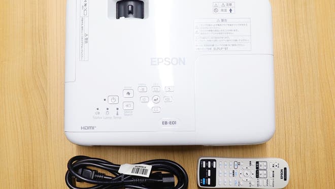 【神田駅1分!8名利用可!】綺麗な室内!WiFi・プロジェクター・ホワイトボード全て無料!ふれあい貸し会議室 神田Aの写真13