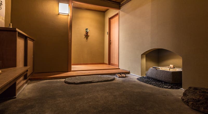 茶室付きハウススタジオ。レトロなリビング、屋上等様々な撮影用途で！／末松ビル301 by skew