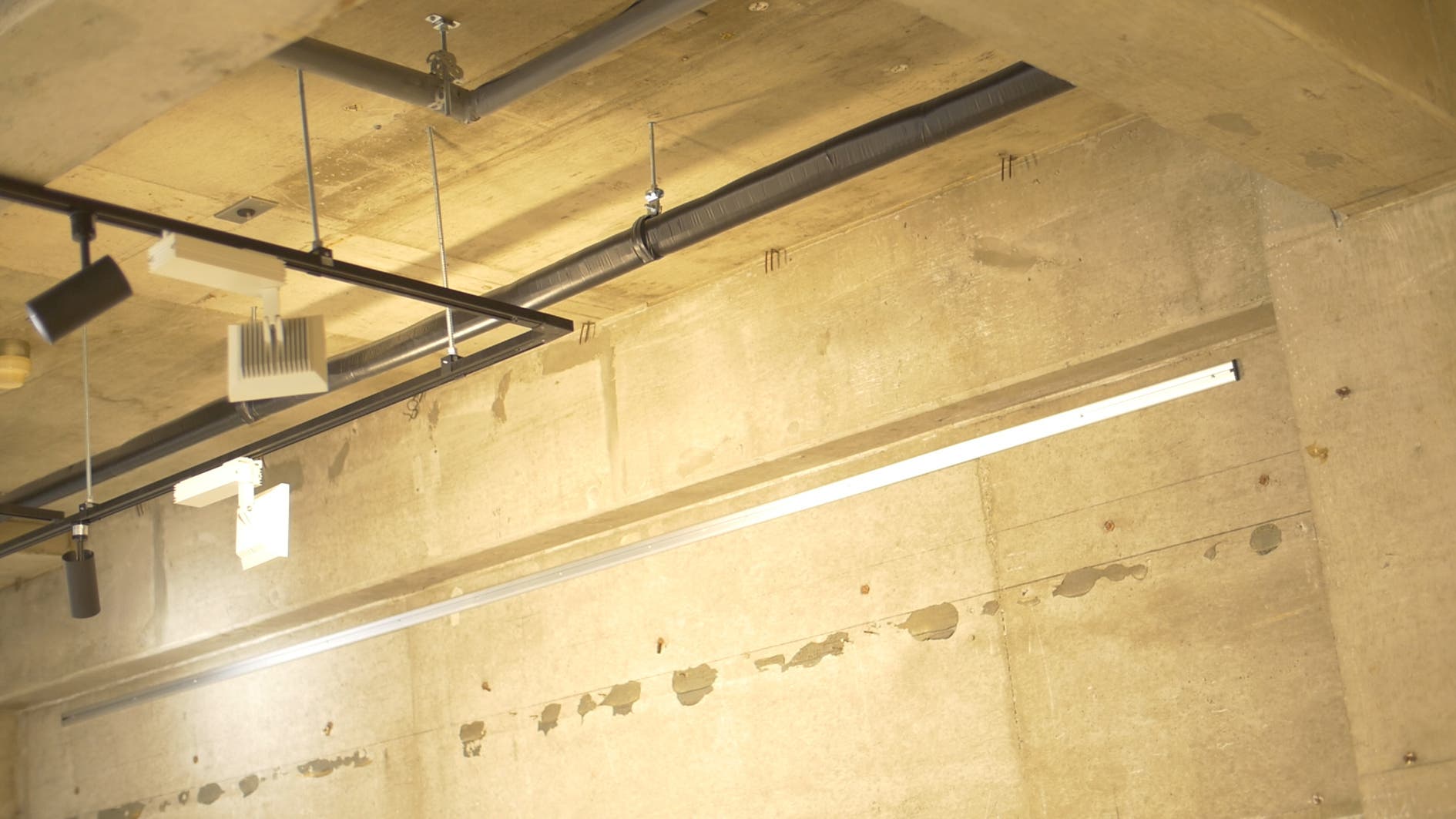 表参道駅徒歩3分。南青山・100㎡ / イベントスペース・ハイエンドで抜群な立地。の写真8