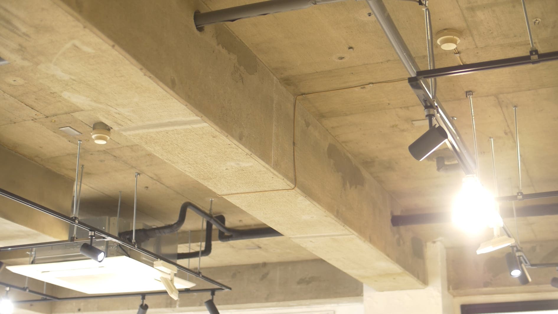 表参道駅徒歩3分。南青山・100㎡ / イベントスペース・ハイエンドで抜群な立地。の写真9