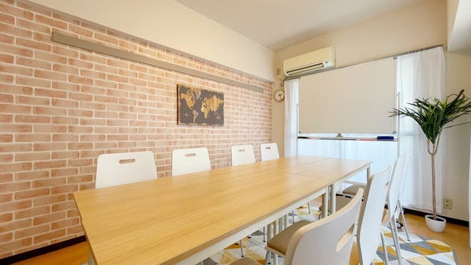 【三島駅4分!12名利用可!】綺麗な室内!WiFi・ホワイトボード全て無料!貸会議室ユニエル三島Aの写真3