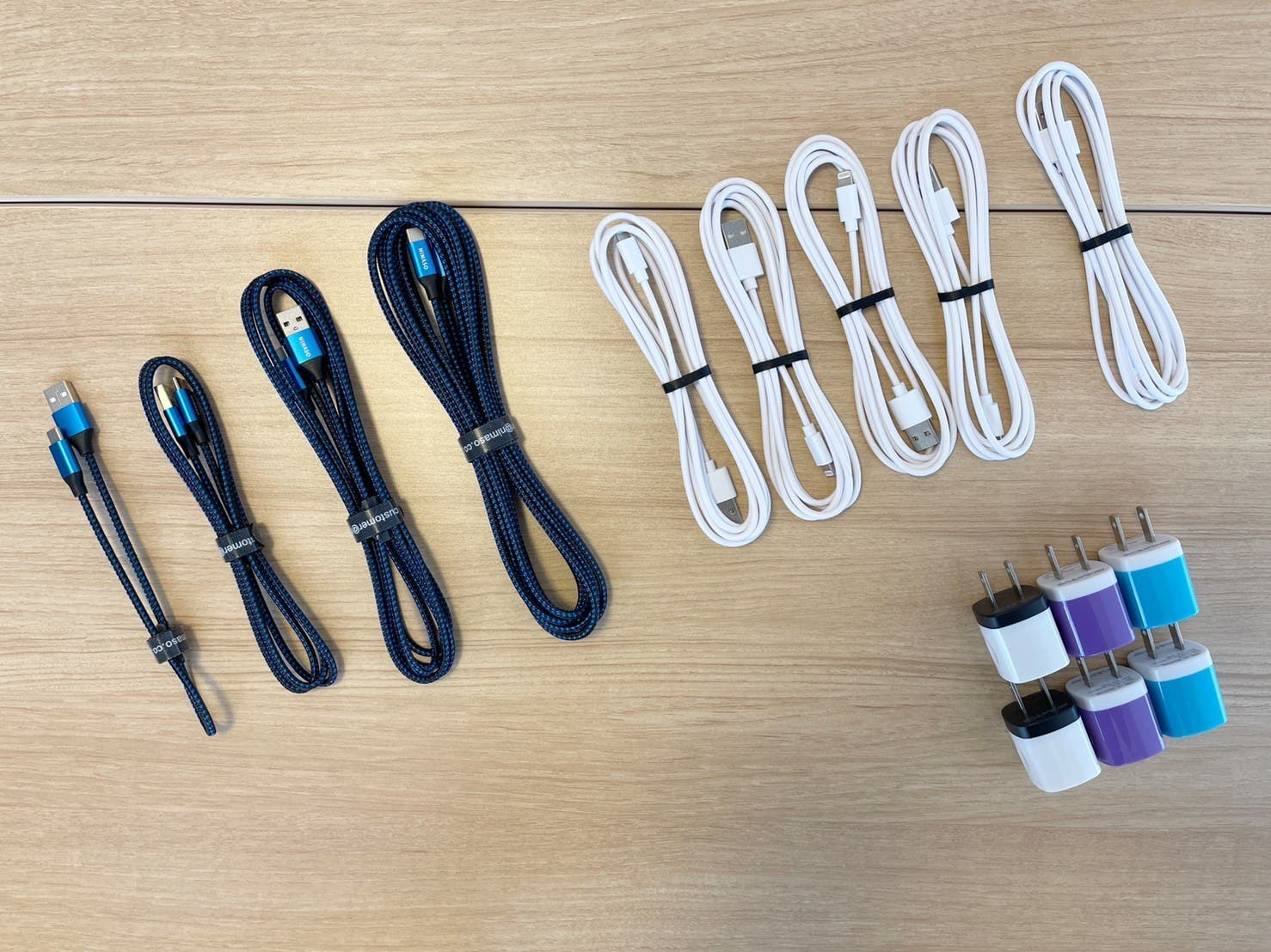 【三島駅4分！12名利用可！】綺麗な室内！WiFi・ホワイトボード全て無料！貸会議室ユニエル三島Aの写真13