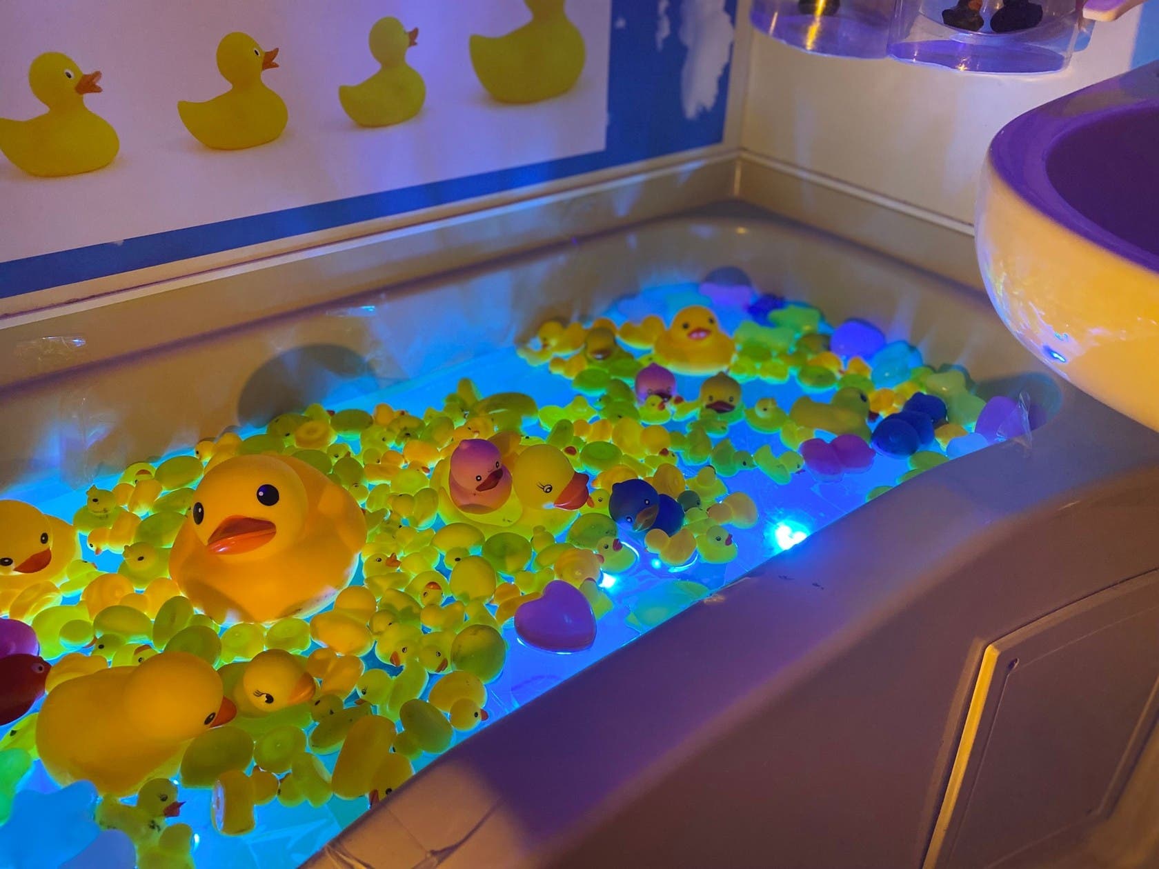 🍷BAR風ROOM🍷(^^)!京橋ハイボール・飲み放題プランもあり🎦動画見放題🎦Netflix完備🎬の写真22