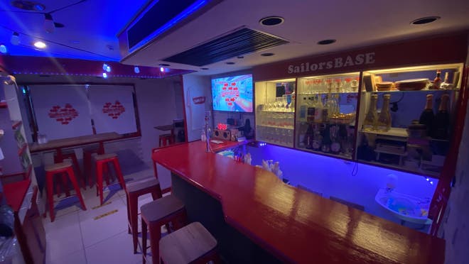 六本木駅徒歩3分で最安!仕事にも遊びにも少人数で使えるレンタルBAR・カフェスペースの写真4