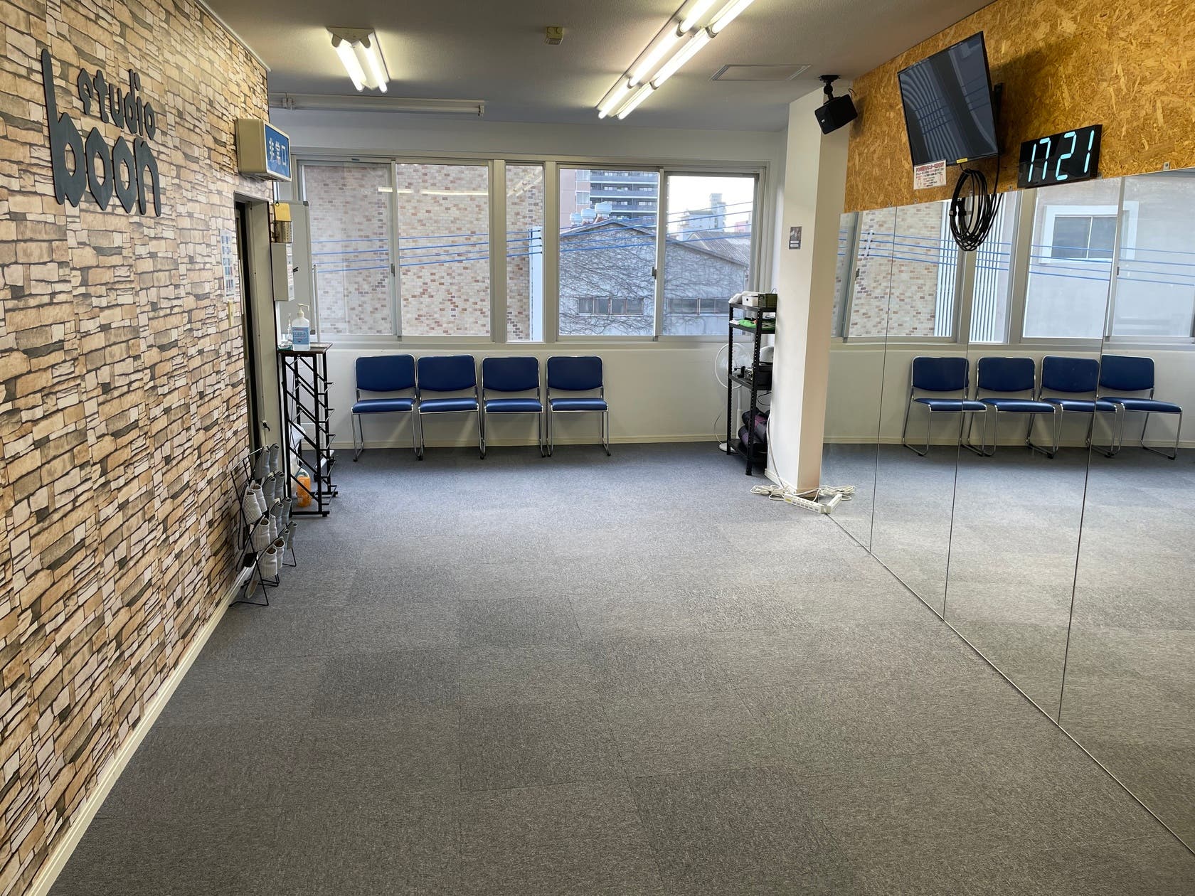 西鉄久留米駅3分◆24hOPEN⭐︎ダンス//ヨガ//ウォーキング【ブーン久留米】の写真5