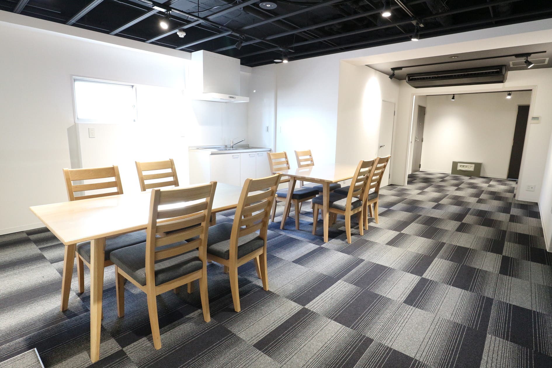 ライブ配信/テレワーク/Web会議/無料Wi－Fi完備/撮影用リングライト有/完全個室【301号室】の写真5