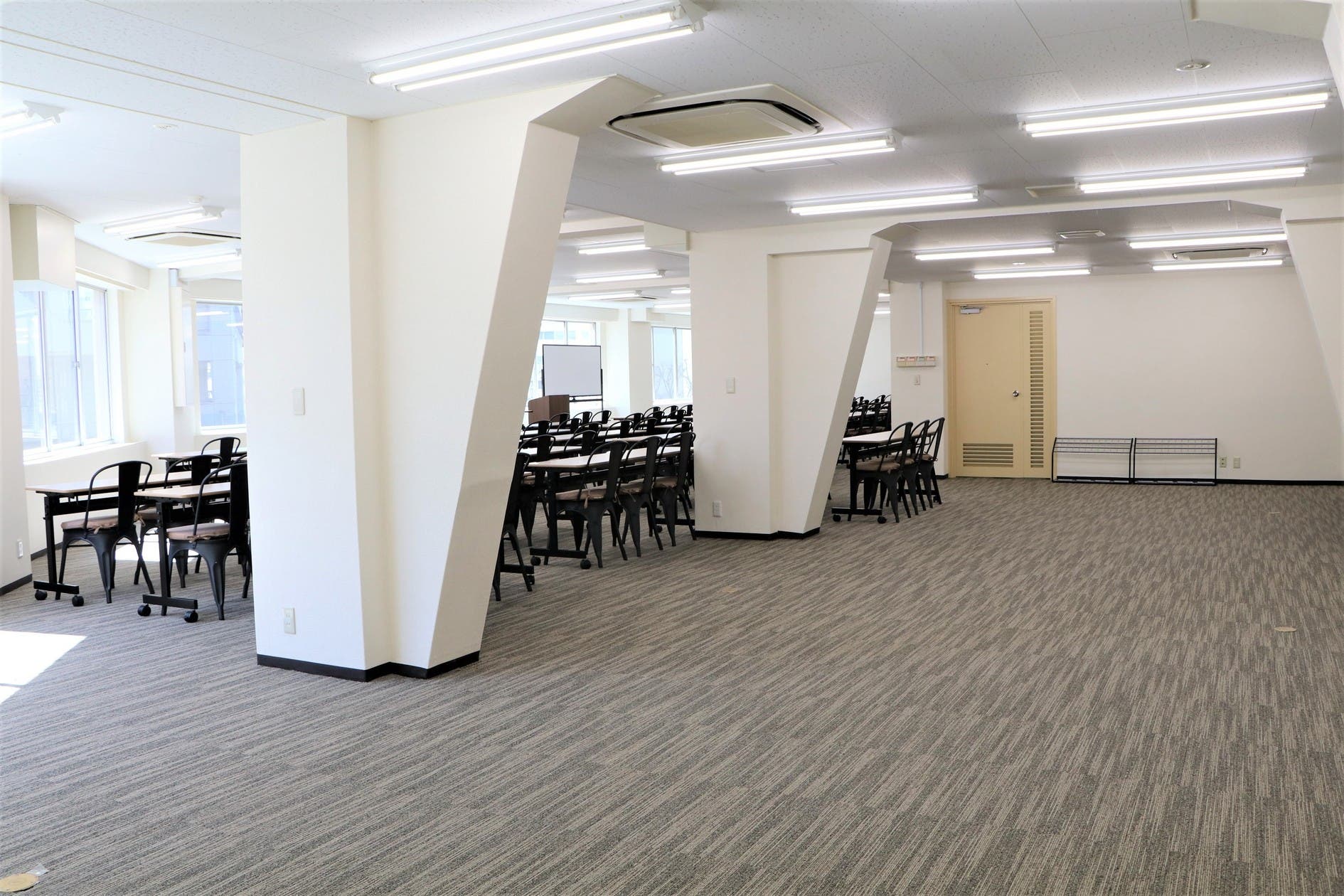 会議室【 蒲田駅 3分】オプション料金0円で設備・備品使い放題♪WiFi無料！清掃・消毒で衛生面も安心♥便利な駅近の写真8